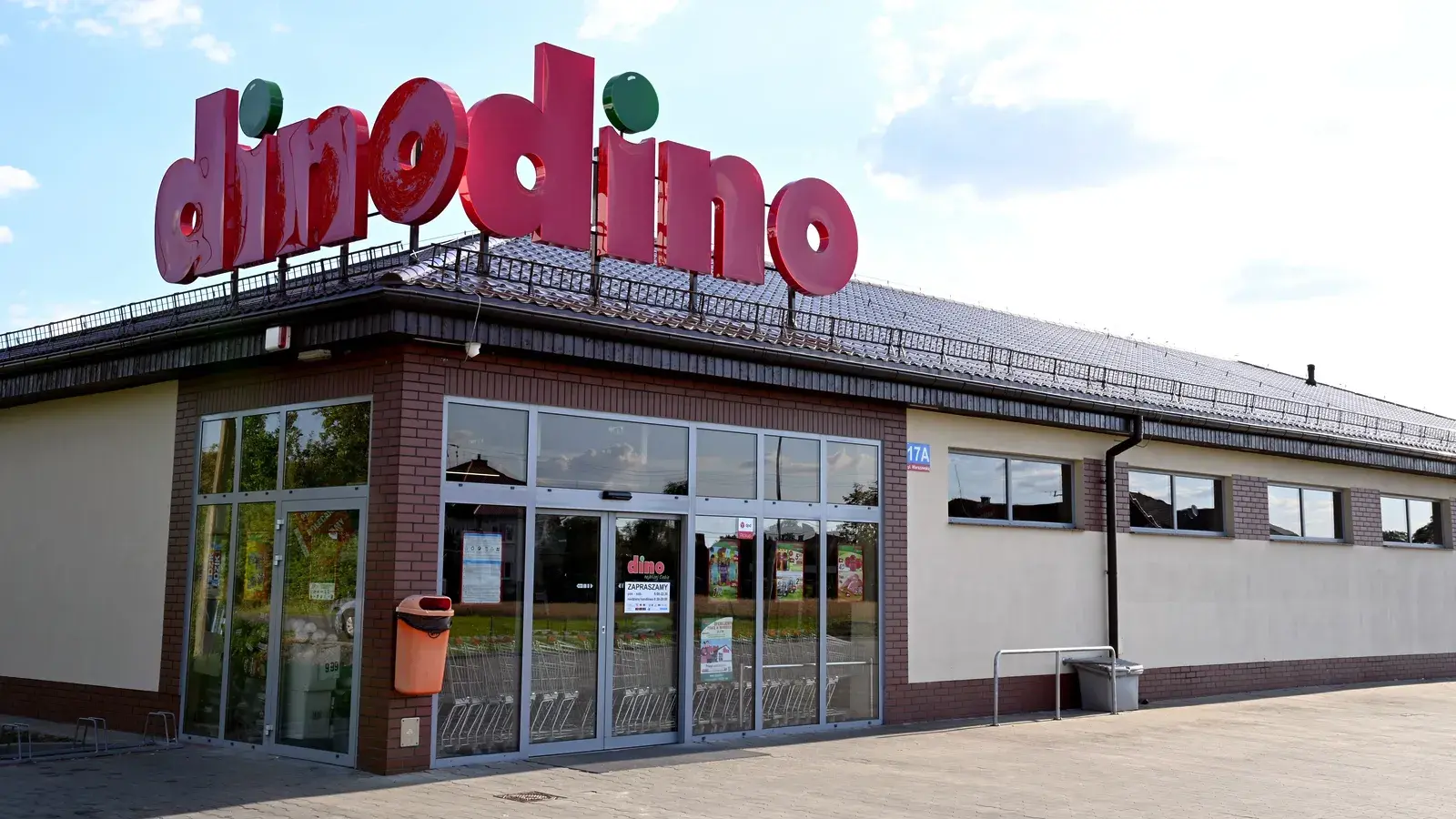 Mieszkańcy Wilanowa nie chcą sklepu Dino. „Wygląda jak kurnik”